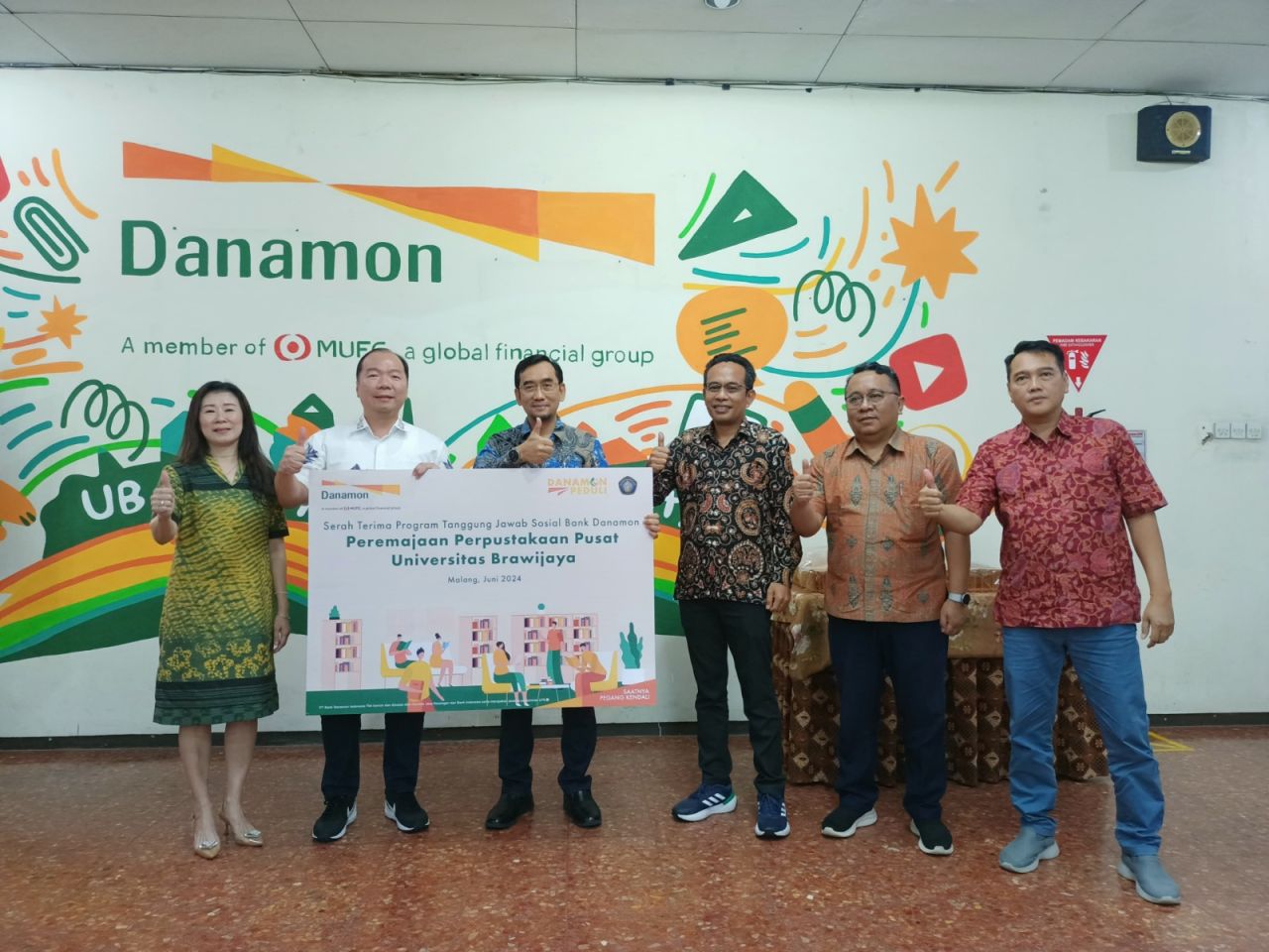 Danamon Dukung Peremajaan Perpustakaan di Universitas Brawijaya