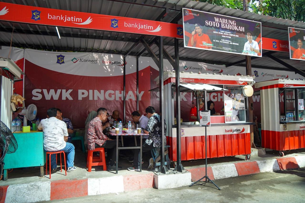 Bank Jatim Revitalisasi Sentra Wisata Kuliner Pinghay Surabaya