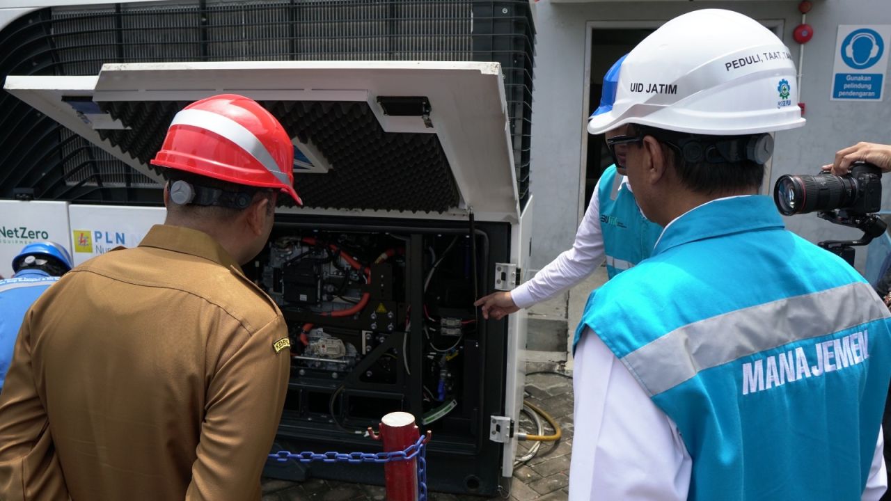 PLN Uji Coba Pembangkit Listrik Tenaga Gas Hidrogen Pertama di Indonesia