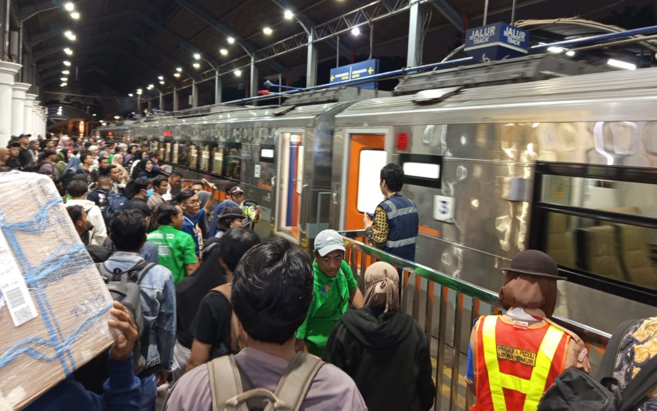 KAI Daop 8 Surabaya Layani 46 Ribu Penumpang