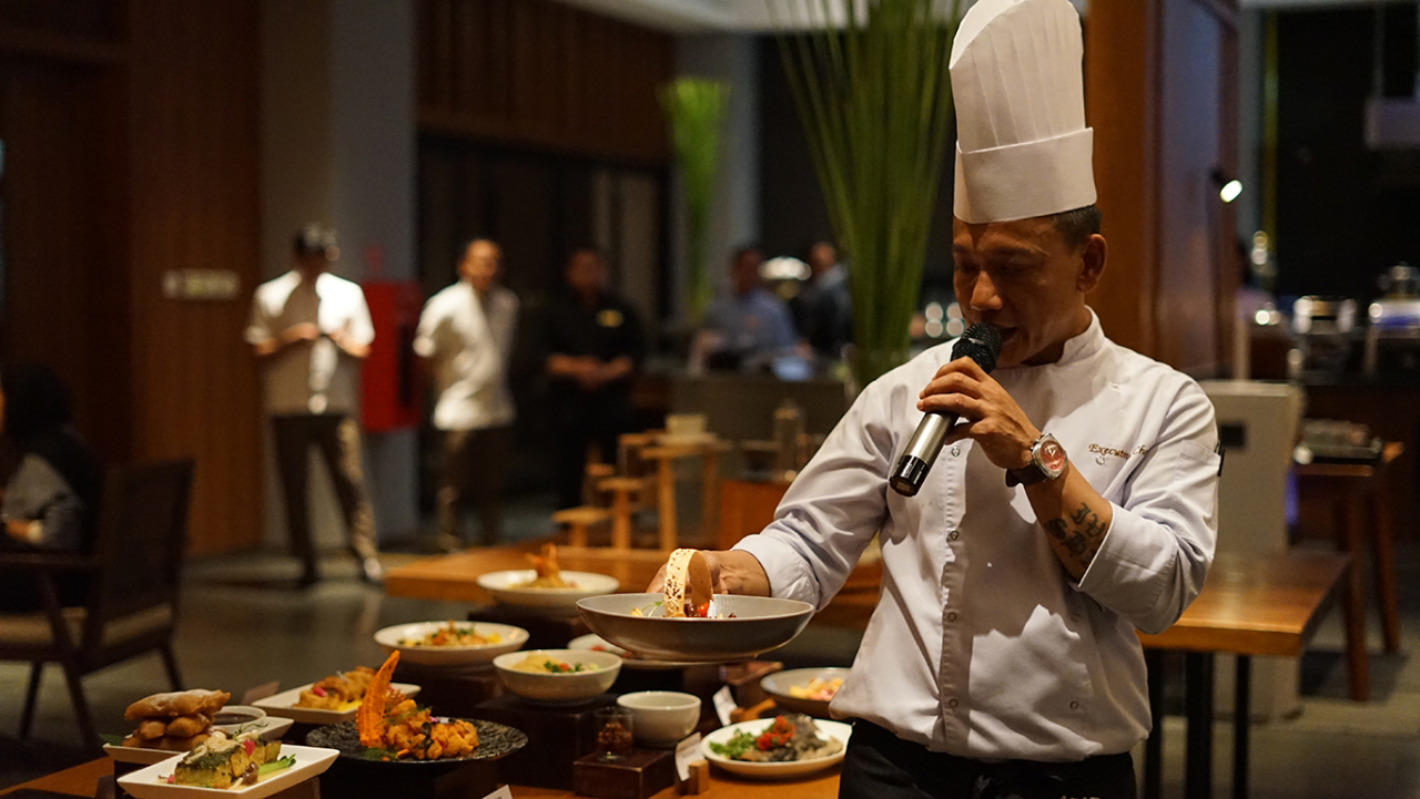 Live Brew dan Cita Rasa Asia di Ijen Restaurant, Banyuwangi